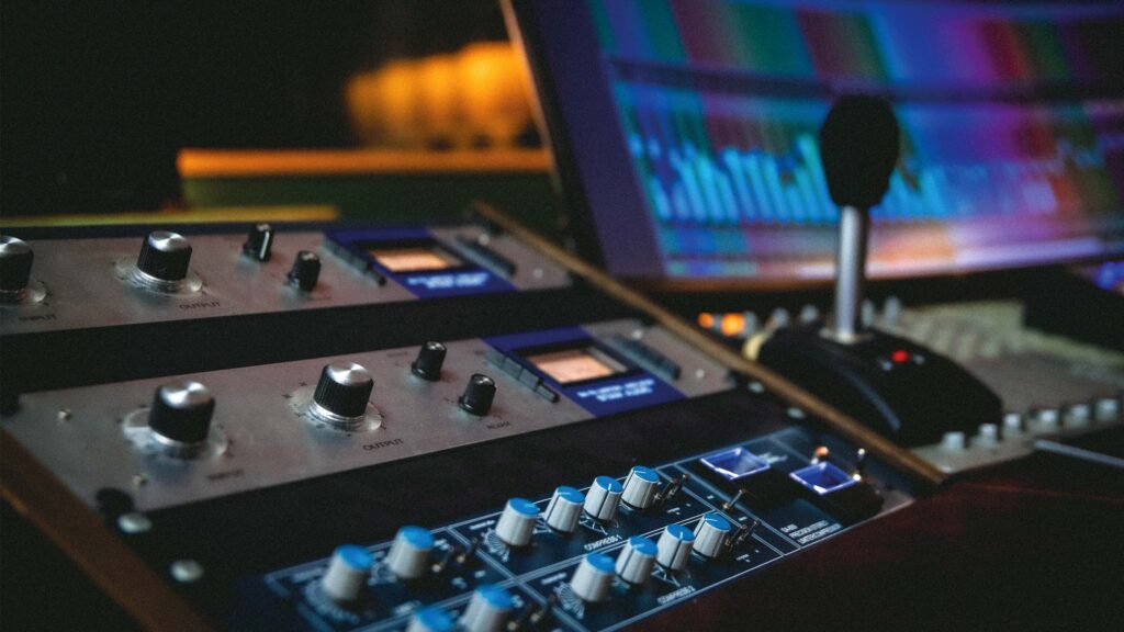 Signal House Studios - Audio Production Studio - Herts, UK
